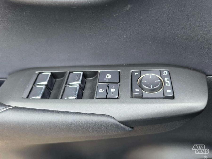Pelēks Lexus NX 300h 2020 Kauņa, ar dzinēja tilpumu 2.50 L un nobraukumu 201 tūkst. km par 23500 €, foto 16 vietnē AUTOMOTO.COM.LV