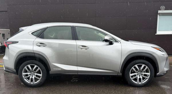 Pelēks Lexus NX 300h 2020 Viļņa, ar dzinēja tilpumu 2.49 L un nobraukumu 150 tūkst. km par 23999 €, foto 9 vietnē AUTOMOTO.COM.LV