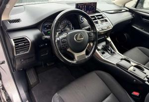 Pelēks Lexus NX 300h 2020 Viļņa, ar dzinēja tilpumu 2.49 L un nobraukumu 150 tūkst. km par 23999 €, foto 15 vietnē AUTOMOTO.COM.LV