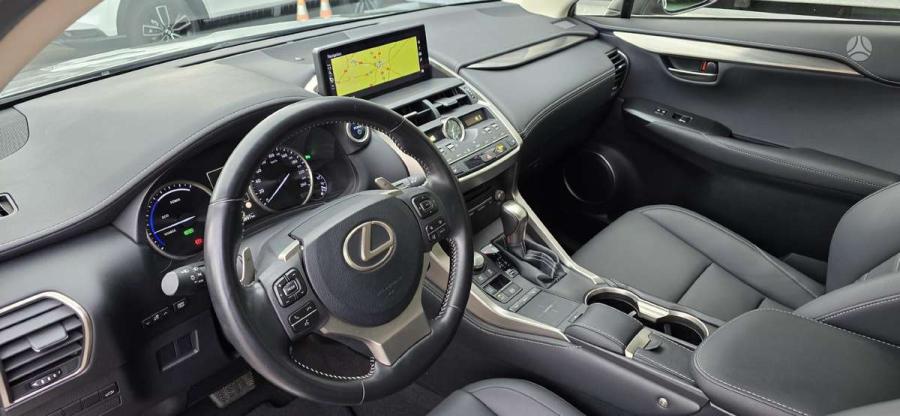 Grey Lexus NX 300h 2021 in Vilnius, with an engine capacity of 2.49 L and mileage of 36 thousand km for 31480 €, photo 20 on AUTOMOTO.COM.LV