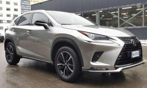 Pelēks Lexus NX 300h 2021 Viļņa, ar dzinēja tilpumu 2.49 L un nobraukumu 127 tūkst. km par 26555 €, foto 3 vietnē AUTOMOTO.COM.LV