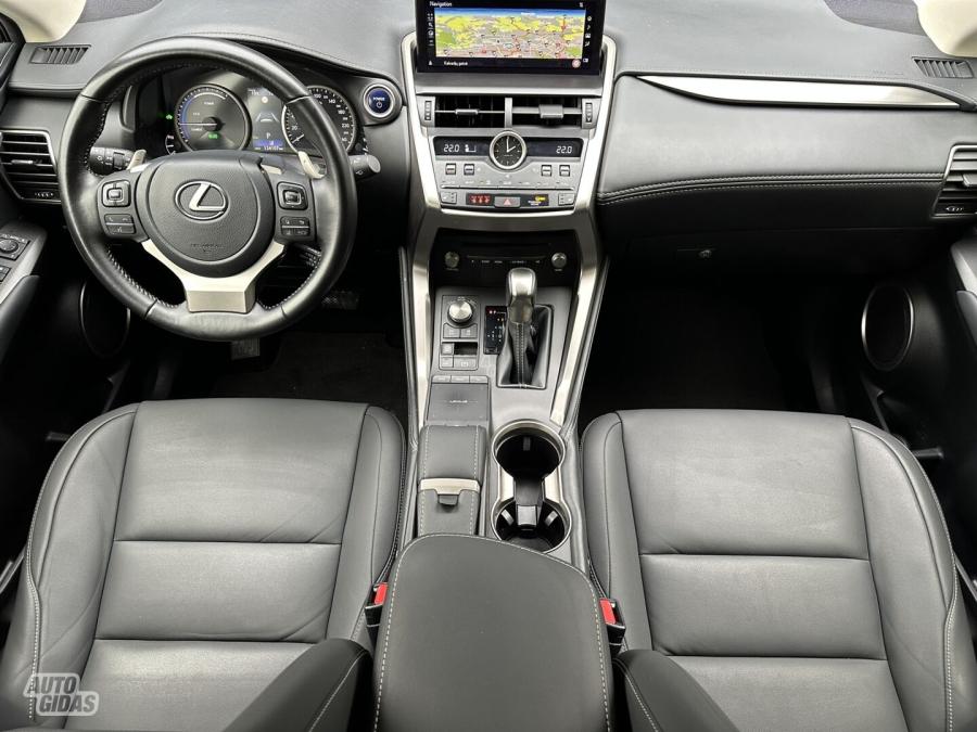 Pelēks Lexus NX 300h 2021 Avižieniai, ar dzinēja tilpumu 2.50 L un nobraukumu 124 tūkst. km par 29950 €, foto 4 vietnē AUTOMOTO.COM.LV