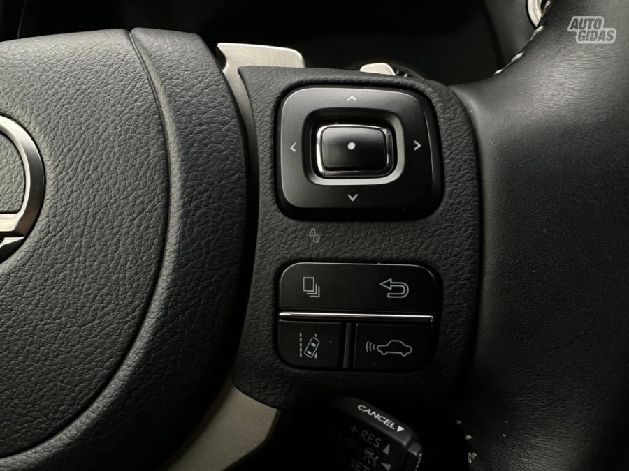 Pelēks Lexus NX 300h 2021 Avižieniai, ar dzinēja tilpumu 2.50 L un nobraukumu 124 tūkst. km par 29950 €, foto 12 vietnē AUTOMOTO.COM.LV