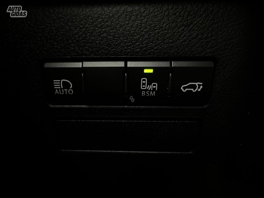 Pelēks Lexus NX 300h 2021 Avižieniai, ar dzinēja tilpumu 2.50 L un nobraukumu 124 tūkst. km par 29950 €, foto 26 vietnē AUTOMOTO.COM.LV