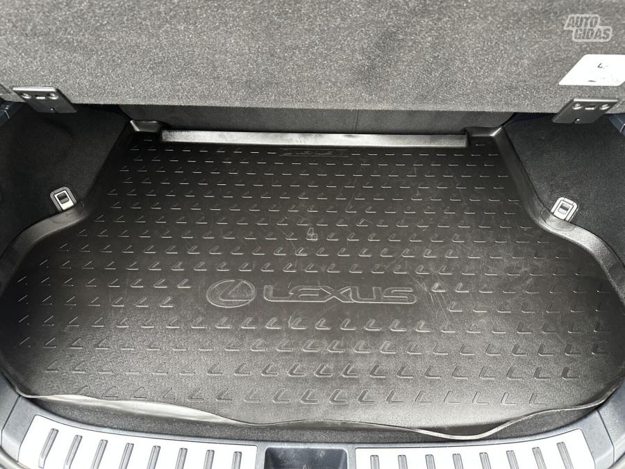 Pelēks Lexus NX 300h 2021 Avižieniai, ar dzinēja tilpumu 2.50 L un nobraukumu 124 tūkst. km par 29950 €, foto 28 vietnē AUTOMOTO.COM.LV
