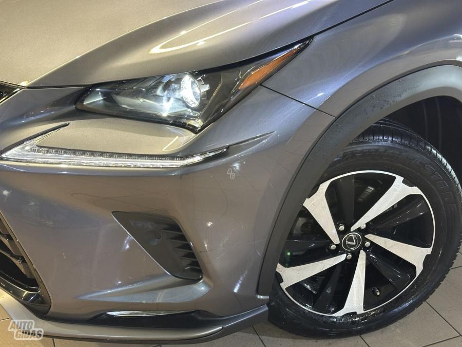 Pelēks Lexus NX 300h 2021 Avižieniai, ar dzinēja tilpumu 2.50 L un nobraukumu 124 tūkst. km par 29950 €, foto 33 vietnē AUTOMOTO.COM.LV