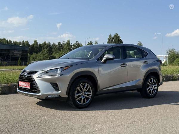 Pelēks Lexus NX 300h 2021 Panevēža, ar dzinēja tilpumu 2.49 L un nobraukumu 109 tūkst. km par 27800 €, foto 2 vietnē AUTOMOTO.COM.LV