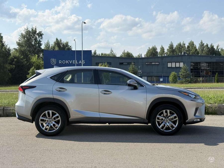 Серый Лексус NX 300h 2021 в Паневежис, объемом двигателя 2.49 л и пробегом 109 тыс. км за 27800 €, фото 14 на AUTOMOTO.COM.LV