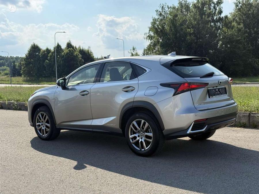 Серый Лексус NX 300h 2021 в Паневежис, объемом двигателя 2.49 л и пробегом 109 тыс. км за 27800 €, фото 19 на AUTOMOTO.COM.LV