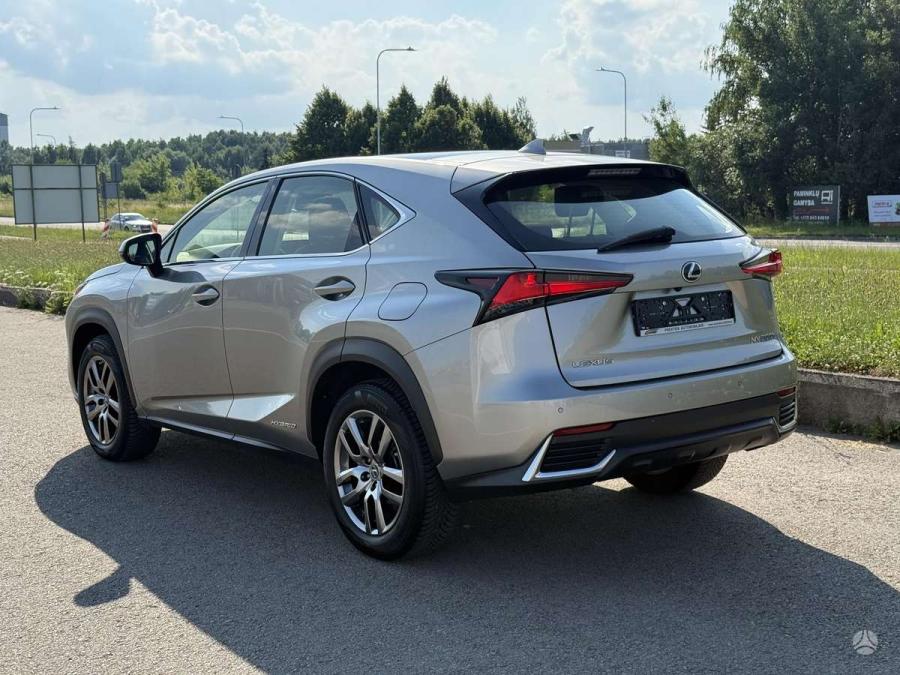Серый Лексус NX 300h 2021 в Паневежис, объемом двигателя 2.49 л и пробегом 109 тыс. км за 27800 €, фото 20 на AUTOMOTO.COM.LV