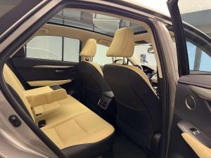 Pelēks Lexus NX 300h 2021 Kauņa, ar dzinēja tilpumu 2.49 L un nobraukumu 135 tūkst. km par 33500 €, foto 10 vietnē AUTOMOTO.COM.LV