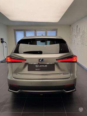 Pelēks Lexus NX 300h 2021 Kauņa, ar dzinēja tilpumu 2.49 L un nobraukumu 135 tūkst. km par 33500 €, foto 13 vietnē AUTOMOTO.COM.LV