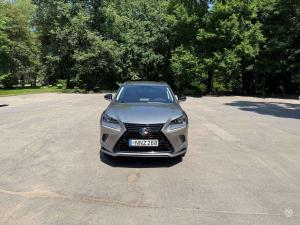 Grey Lexus NX 300h 2021 in Vilnius, with an engine capacity of 2.49 L and mileage of 87 thousand km for 31900 €, photo 4 on AUTOMOTO.COM.LV