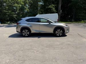 Grey Lexus NX 300h 2021 in Vilnius, with an engine capacity of 2.49 L and mileage of 87 thousand km for 31900 €, photo 7 on AUTOMOTO.COM.LV