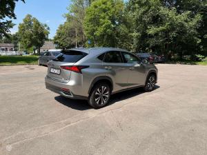 Grey Lexus NX 300h 2021 in Vilnius, with an engine capacity of 2.49 L and mileage of 87 thousand km for 31900 €, photo 9 on AUTOMOTO.COM.LV
