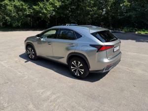 Grey Lexus NX 300h 2021 in Vilnius, with an engine capacity of 2.49 L and mileage of 87 thousand km for 31900 €, photo 12 on AUTOMOTO.COM.LV