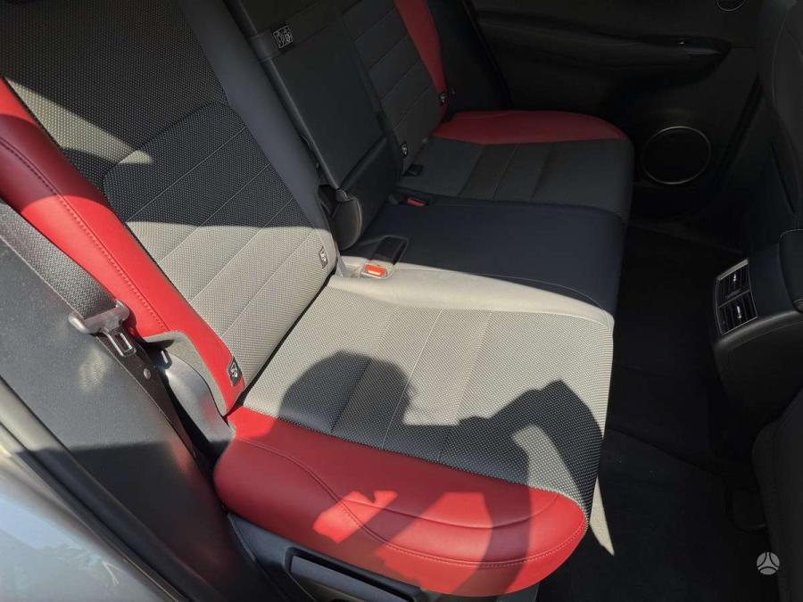 Grey Lexus NX 300h 2021 in Vilnius, with an engine capacity of 2.49 L and mileage of 87 thousand km for 31900 €, photo 24 on AUTOMOTO.COM.LV