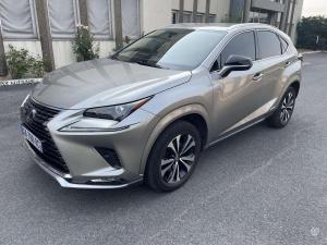 Серый Лексус NX 300h 2021 в Вильнюс, объемом двигателя 0.00 л и пробегом 122 тыс. км за 25750 €, фото  на AUTOMOTO.COM.LV