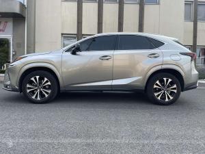 Grey Lexus NX 300h 2021 in Vilnius, with an engine capacity of 0.00 L and mileage of 122 thousand km for 25750 €, photo 3 on AUTOMOTO.COM.LV
