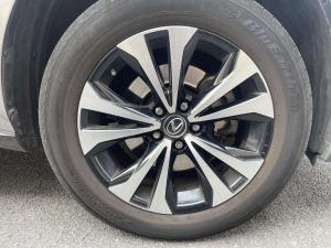 Grey Lexus NX 300h 2021 in Vilnius, with an engine capacity of 0.00 L and mileage of 122 thousand km for 25750 €, photo 10 on AUTOMOTO.COM.LV