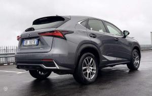 Grey Lexus NX 300h 2021 in Vilnius, with an engine capacity of 2.49 L and mileage of 139 thousand km for 27855 €, photo 3 on AUTOMOTO.COM.LV