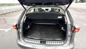 Grey Lexus NX 300h 2021 in Vilnius, with an engine capacity of 2.49 L and mileage of 139 thousand km for 27855 €, photo 13 on AUTOMOTO.COM.LV