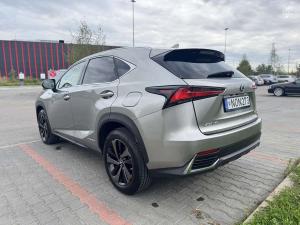 Grey Lexus NX 300h 2021 in Vilnius, with an engine capacity of 2.49 L and mileage of 127 thousand km for 29500 €, photo 7 on AUTOMOTO.COM.LV