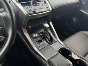 Grey Lexus NX 300h 2021 in Vilnius, with an engine capacity of 2.49 L and mileage of 127 thousand km for 29500 €, photo 20 on AUTOMOTO.COM.LV