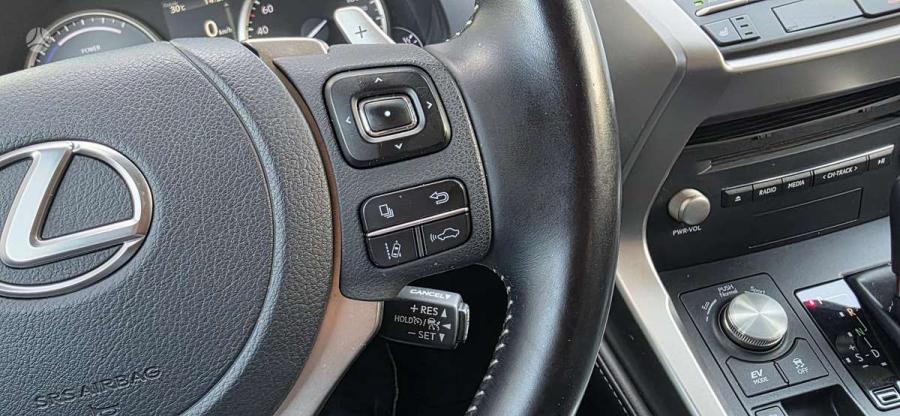 Серый Лексус NX 300h 2022 в Вильнюс, объемом двигателя 2.49 л и пробегом 110 тыс. км за 30650 €, фото 15 на AUTOMOTO.COM.LV