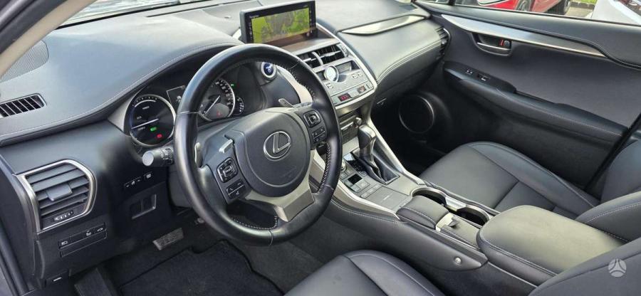 Серый Лексус NX 300h 2022 в Вильнюс, объемом двигателя 2.49 л и пробегом 110 тыс. км за 30650 €, фото 21 на AUTOMOTO.COM.LV
