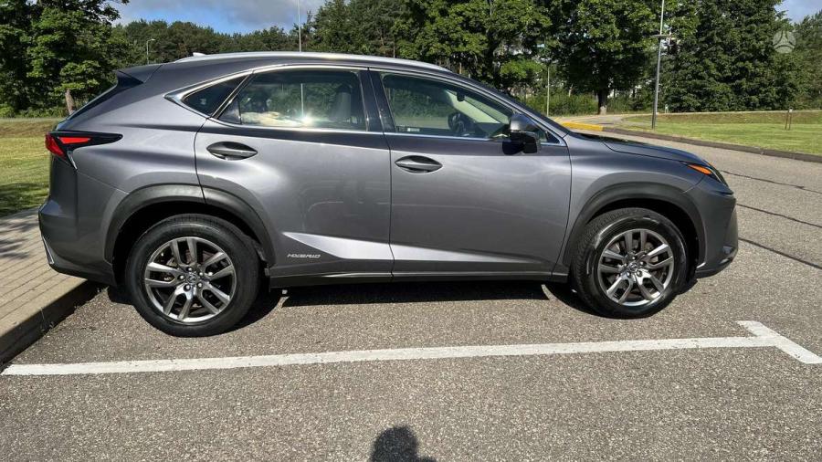 Lexus NX 300h 2018 Viļņa, ar dzinēja tilpumu 2.50 L un nobraukumu 153 tūkst. km par 23800 €, foto 7 vietnē AUTOMOTO.COM.LV