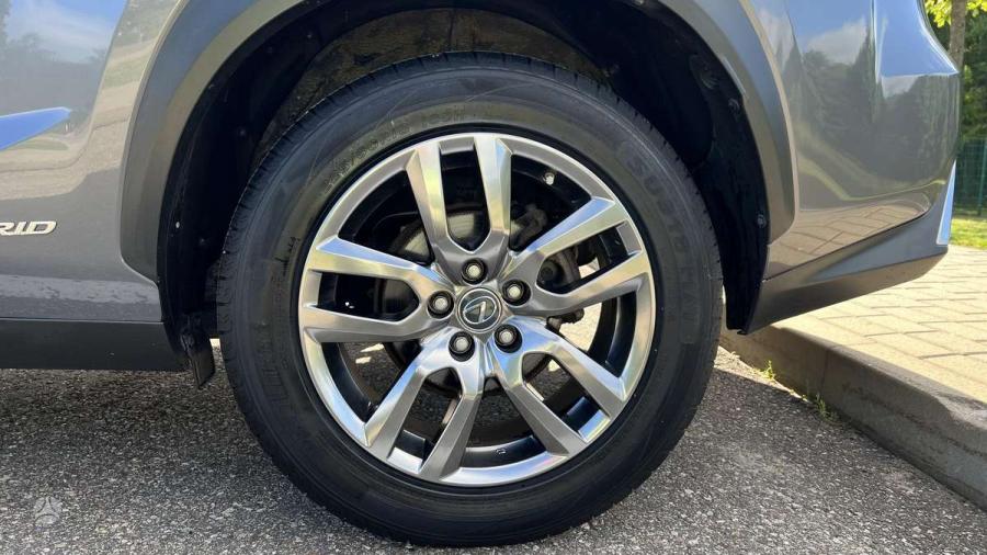 Lexus NX 300h 2018 Viļņa, ar dzinēja tilpumu 2.50 L un nobraukumu 153 tūkst. km par 23800 €, foto 20 vietnē AUTOMOTO.COM.LV