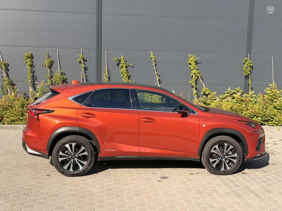 Оранжевый Лексус NX 300h 2021 в Вильнюс, объемом двигателя 2.49 л и пробегом 53 тыс. км за 32950 €, фото 5 на AUTOMOTO.COM.LV