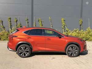 Orange Lexus NX 300h 2021 in Vilnius, with an engine capacity of 2.49 L and mileage of 53 thousand km for 31900 €, photo 5 on AUTOMOTO.COM.LV