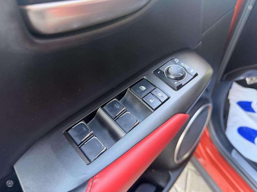 Orange Lexus NX 300h 2021 in Vilnius, with an engine capacity of 2.49 L and mileage of 53 thousand km for 31900 €, photo 16 on AUTOMOTO.COM.LV