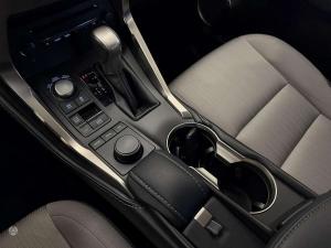 Red Lexus NX 300h 2016 in Kaunas, with an engine capacity of 2.49 L and mileage of 124 thousand km for 19490 €, photo 21 on AUTOMOTO.COM.LV