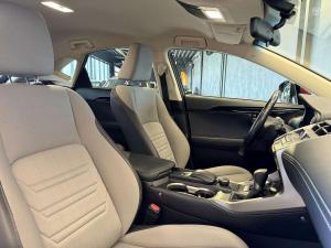 Red Lexus NX 300h 2016 in Kaunas, with an engine capacity of 2.49 L and mileage of 124 thousand km for 19490 €, photo 24 on AUTOMOTO.COM.LV