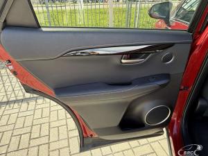Красный Лексус NX 300h 2016 в Клайпеда, объемом двигателя 2.49 л и пробегом 124 тыс. км за 19200 €, фото 12 на AUTOMOTO.COM.LV