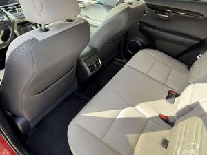 Красный Лексус NX 300h 2016 в Клайпеда, объемом двигателя 2.49 л и пробегом 124 тыс. км за 19200 €, фото 13 на AUTOMOTO.COM.LV