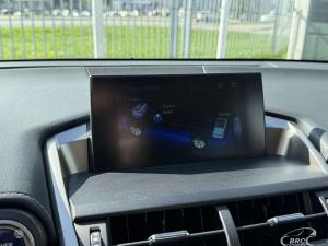 Красный Лексус NX 300h 2016 в Клайпеда, объемом двигателя 2.49 л и пробегом 124 тыс. км за 19200 €, фото 23 на AUTOMOTO.COM.LV