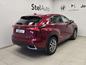 Красный Лексус NX 300h 2018 в Вильнюс, объемом двигателя 2.49 л и пробегом 95 тыс. км за 25490 €, фото 6 на AUTOMOTO.COM.LV