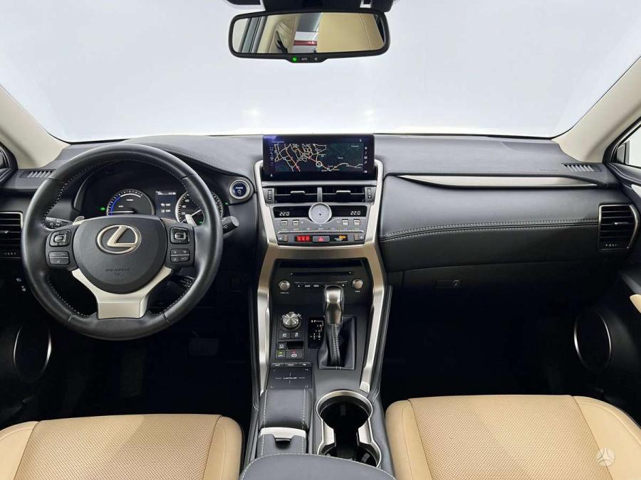 Sarkans Lexus NX 300h 2018 Viļņa, ar dzinēja tilpumu 2.49 L un nobraukumu 68 tūkst. km par 31900 €, foto 9 vietnē AUTOMOTO.COM.LV