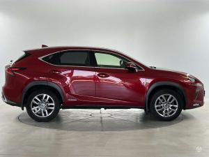 Sarkans Lexus NX 300h 2018 Viļņa, ar dzinēja tilpumu 2.49 L un nobraukumu 68 tūkst. km par 31900 €, foto 17 vietnē AUTOMOTO.COM.LV
