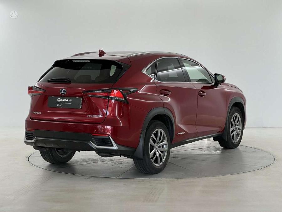 Sarkans Lexus NX 300h 2018 Viļņa, ar dzinēja tilpumu 2.49 L un nobraukumu 68 tūkst. km par 31900 €, foto 21 vietnē AUTOMOTO.COM.LV