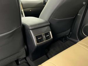 Sarkans Lexus NX 300h 2018 Viļņa, ar dzinēja tilpumu 2.49 L un nobraukumu 68 tūkst. km par 31900 €, foto 28 vietnē AUTOMOTO.COM.LV