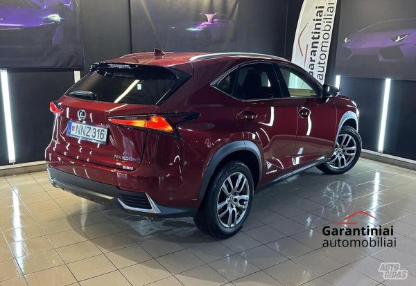Красный Лексус NX 300h 2019 в Авиженяй, объемом двигателя 2.50 л и пробегом 161 тыс. км за 24750 €, фото 2 на AUTOMOTO.COM.LV
