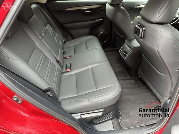 Красный Лексус NX 300h 2019 в Авиженяй, объемом двигателя 2.50 л и пробегом 161 тыс. км за 24750 €, фото 5 на AUTOMOTO.COM.LV