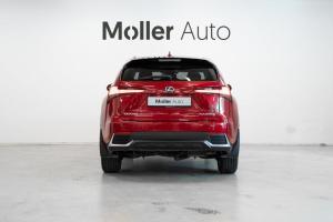 Red Lexus NX 300h 2019 in Vilnius, with an engine capacity of 2.50 L and mileage of 81 thousand km for 26500 €, photo 11 on AUTOMOTO.COM.LV