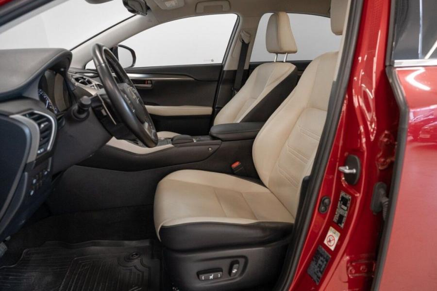 Red Lexus NX 300h 2019 in Vilnius, with an engine capacity of 2.50 L and mileage of 81 thousand km for 26500 €, photo 12 on AUTOMOTO.COM.LV