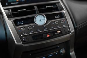 Red Lexus NX 300h 2019 in Vilnius, with an engine capacity of 2.50 L and mileage of 81 thousand km for 26500 €, photo 20 on AUTOMOTO.COM.LV